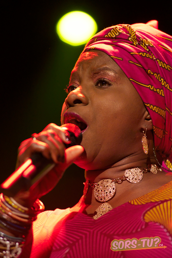 Angélique Kidjo Montreal 2019 Critique Concert | Sors-tu.ca