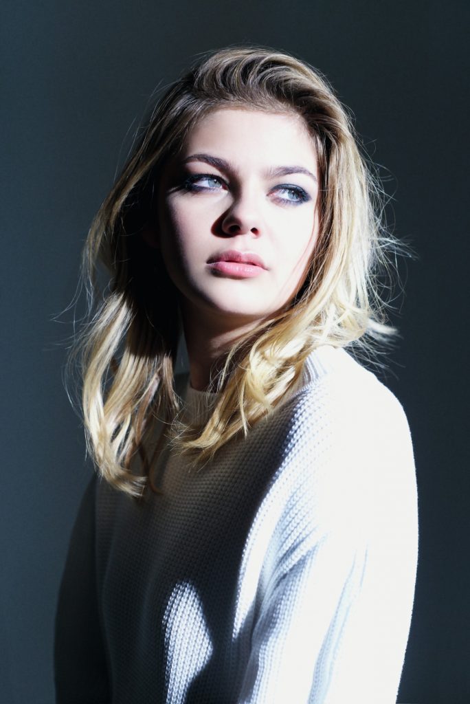Entrevue avec Louane | « C’est un album qui me ressemble mais qui ne me ...