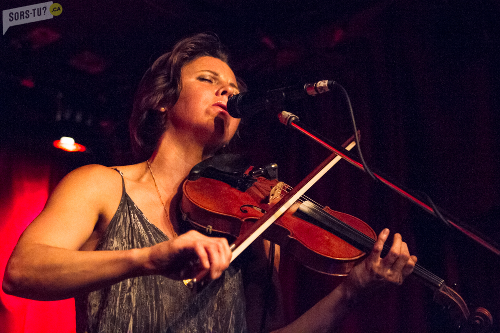 Sarah Neufeld Montreal 2019 Critique Concert | Sors-tu.ca
