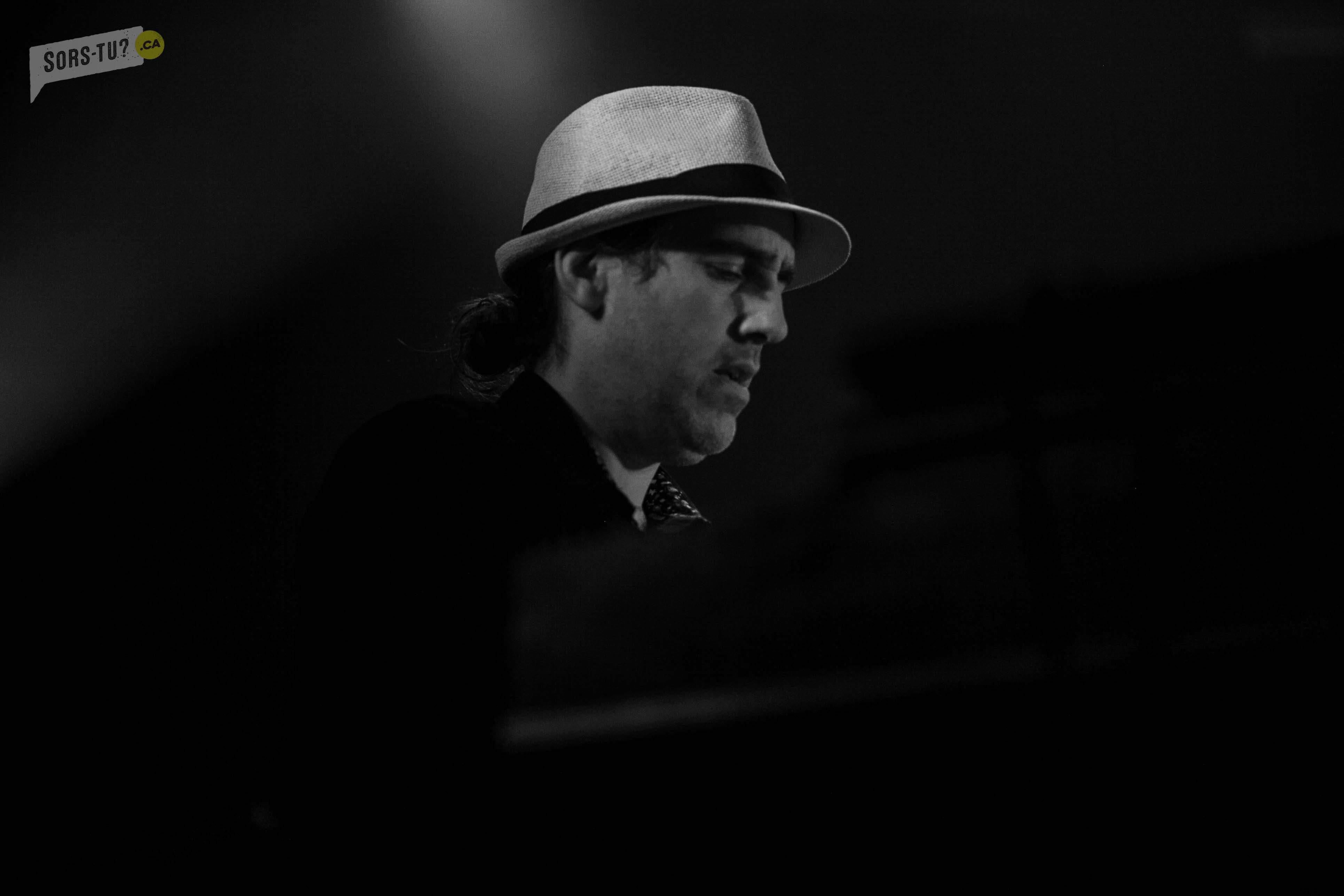 Bernard Adamus Montreal 2019 Critique Concert | Sors-tu.ca